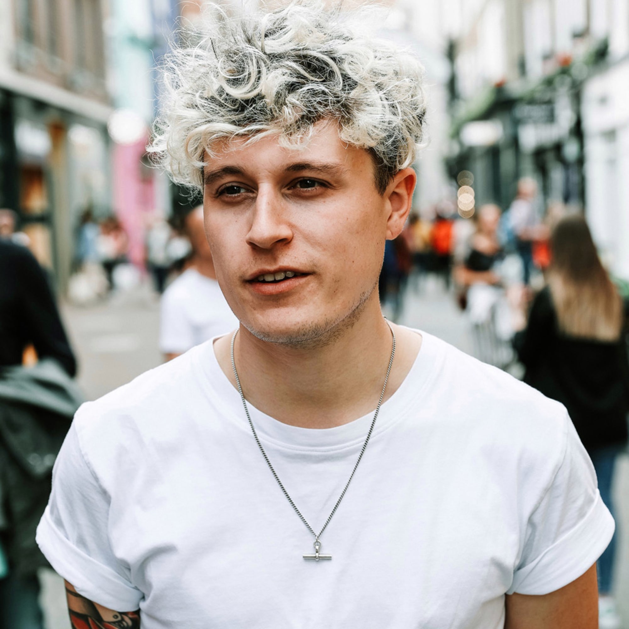 Andy Burgess | Music Licensing | Musicbed