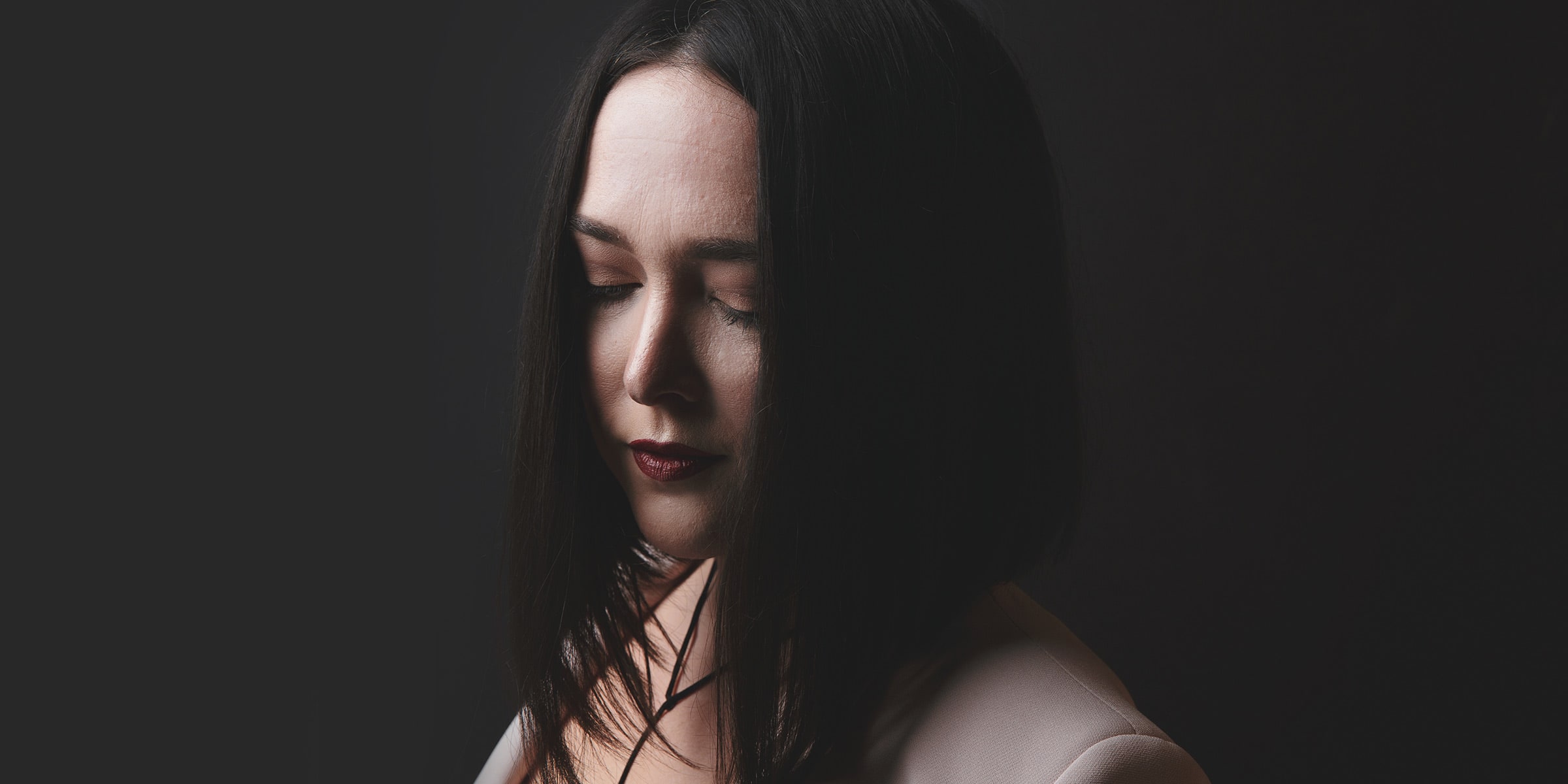 Holley Maher | Music Licensing | Musicbed